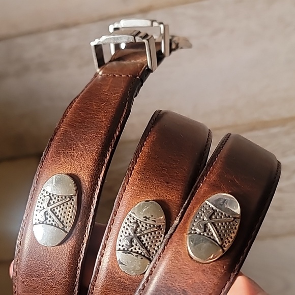 Danbury Mint | Accessories | Danbury Brown Golf Club Conchos Top Grain ...
